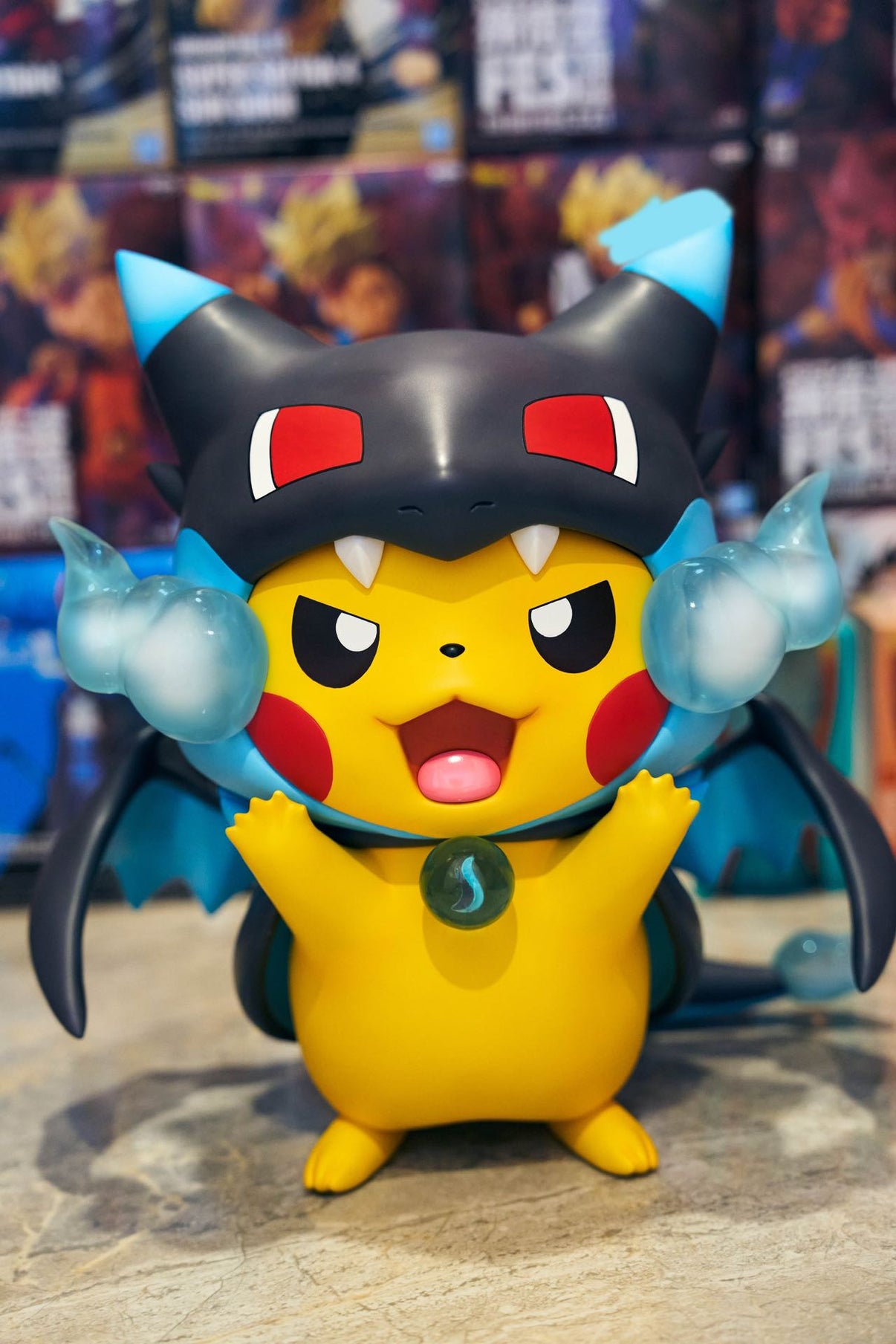 Infinite - Pikachu cos Mega Charizard X – StatueCorp