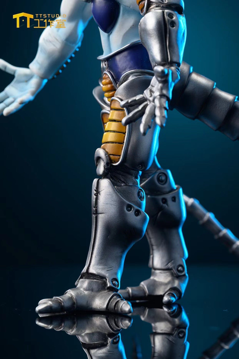 TT - Mecha Frieza – StatueCorp